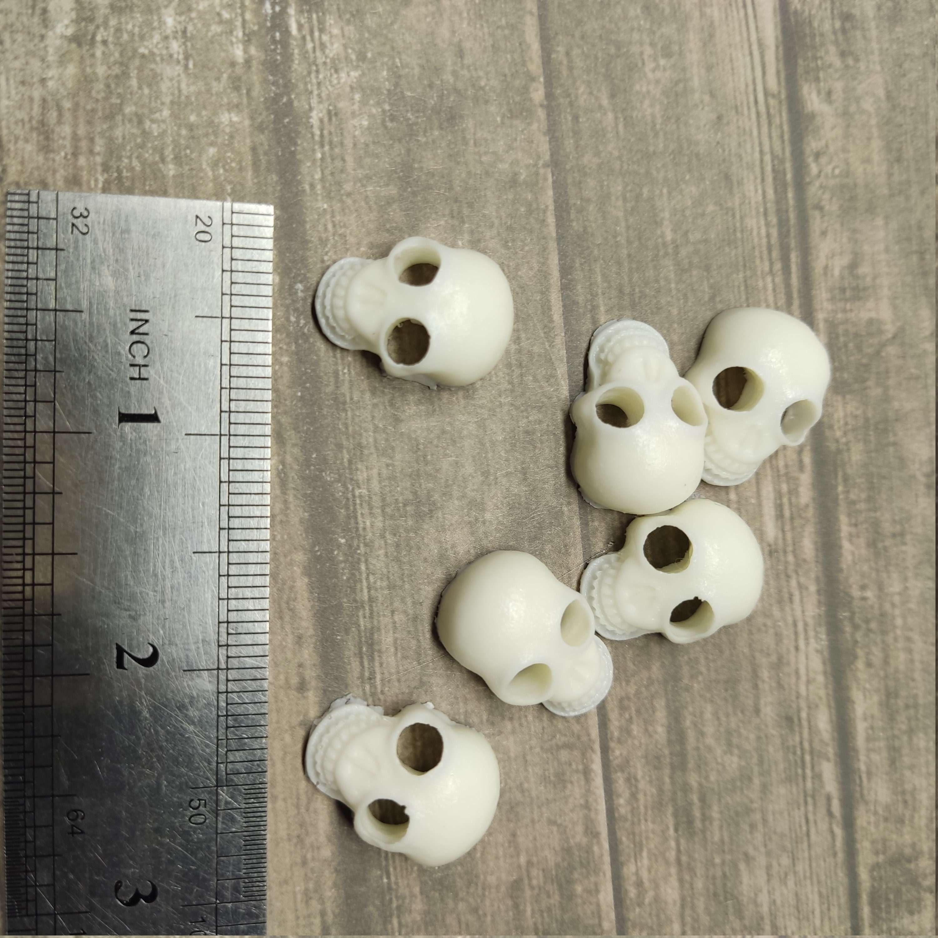 Plastic Decor Skull, Miniature Skull, Skull Token, Small Figure, Human ...