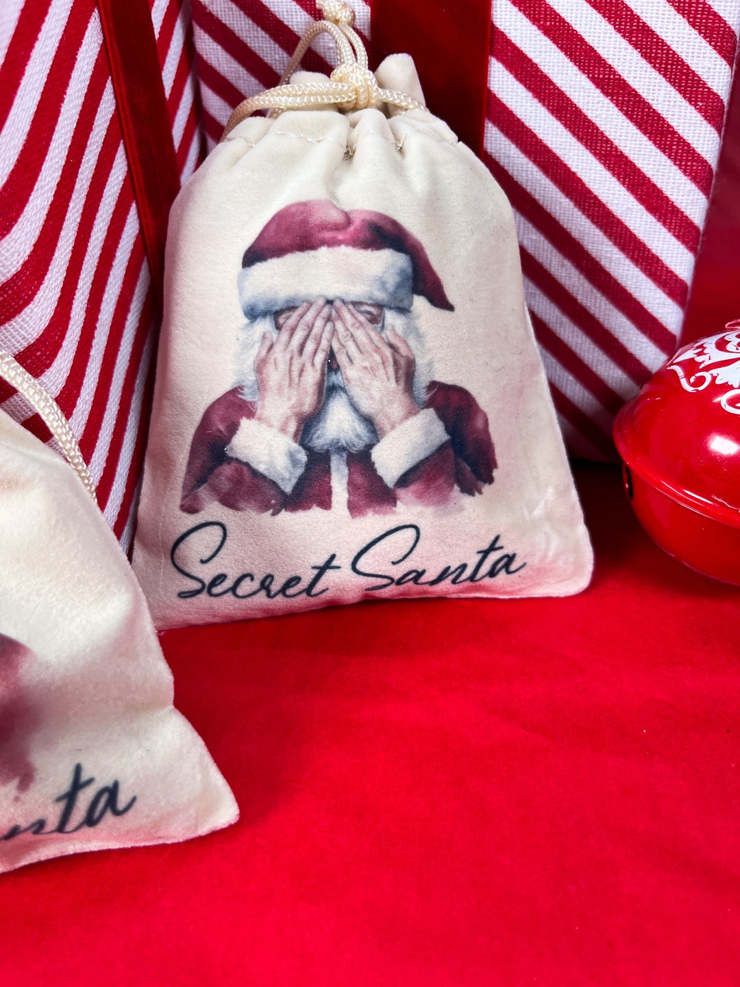 5 Secret Santa, Secret Santa Ideas, Secret Santa for Female, Secret ...