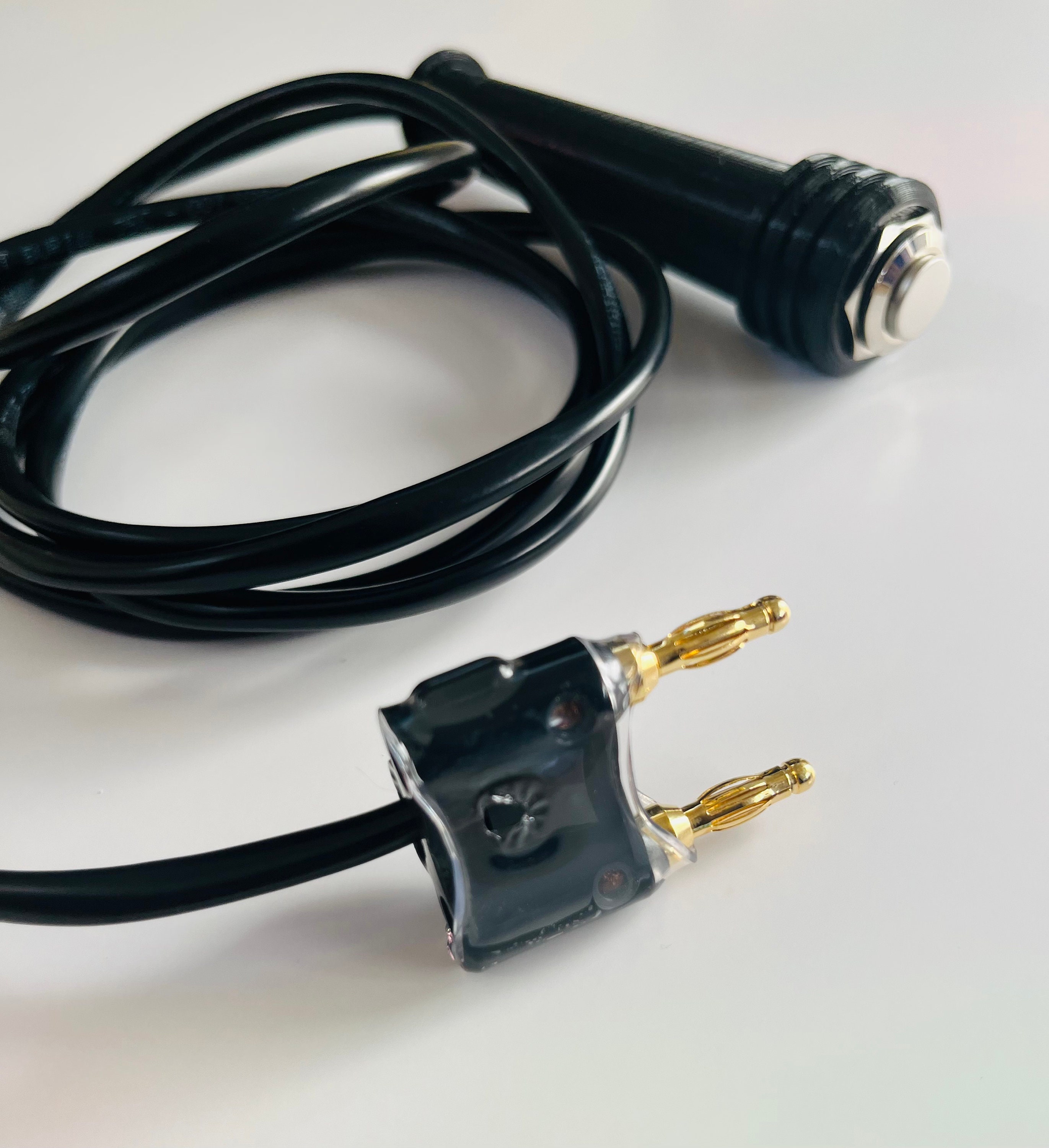 Push Button With Cable and Banana Plug Most Often Used as a Swim Backup ...