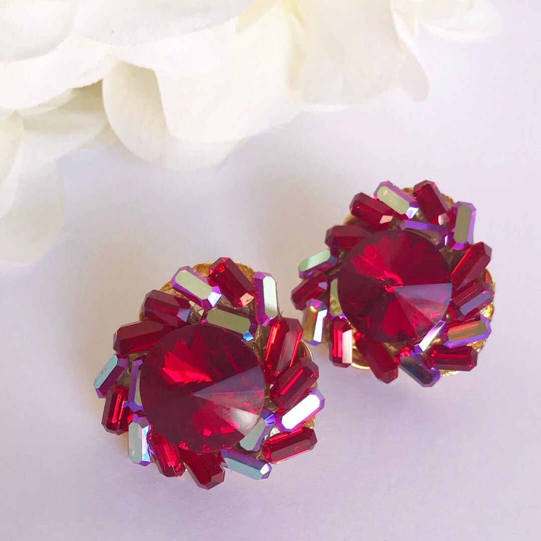 Vintage 50 rojo invertido Rhinestone & rojo Aurora Borealis clip en ...