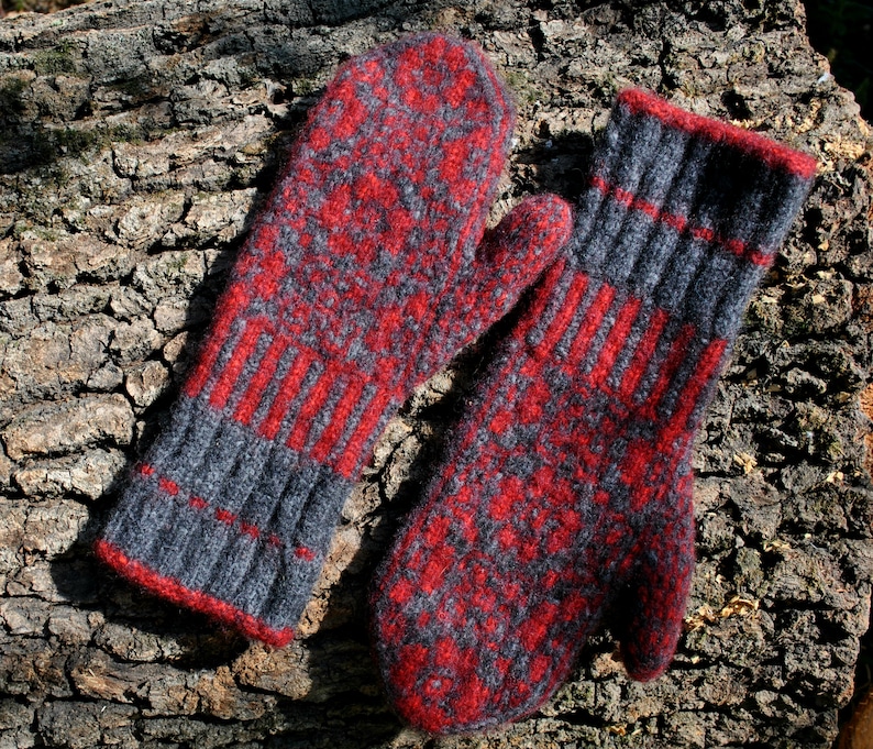 Wool Mittens, Warm and Heavy Handknit Womens Wittens, Perfect for Cold ...
