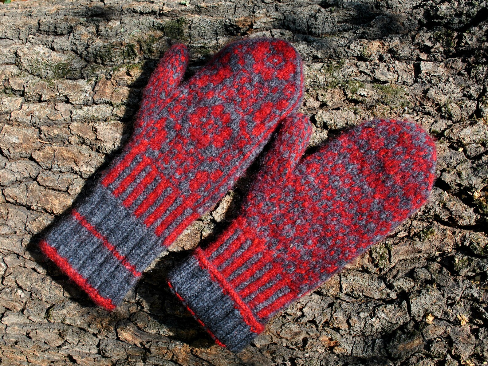 Wool Mittens, Warm and Heavy Handknit Womens Wittens, Perfect for Cold ...