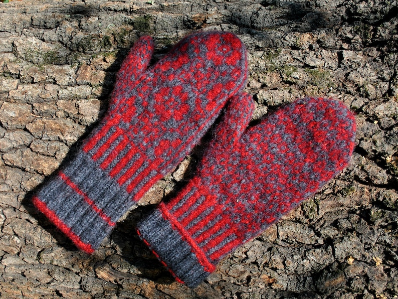 Wool Mittens, Warm and Heavy Handknit Womens Wittens, Perfect for Cold ...