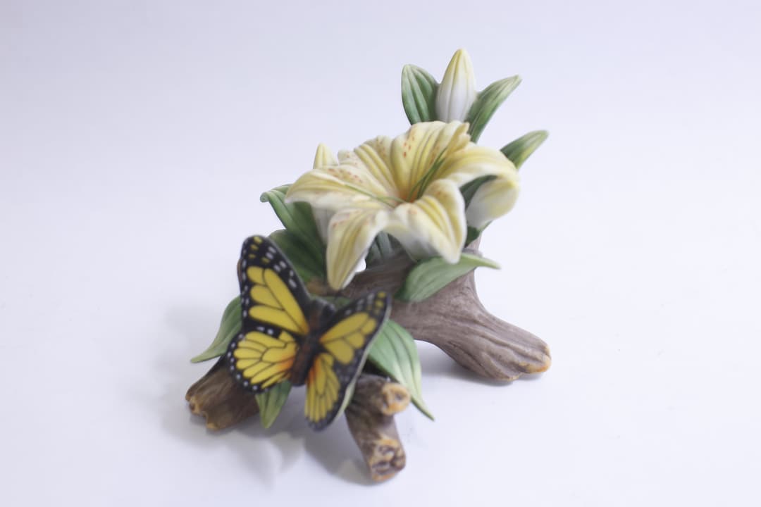 Bernini Butterfly Porcelain Figure, Seymore Mann, Collectible ...