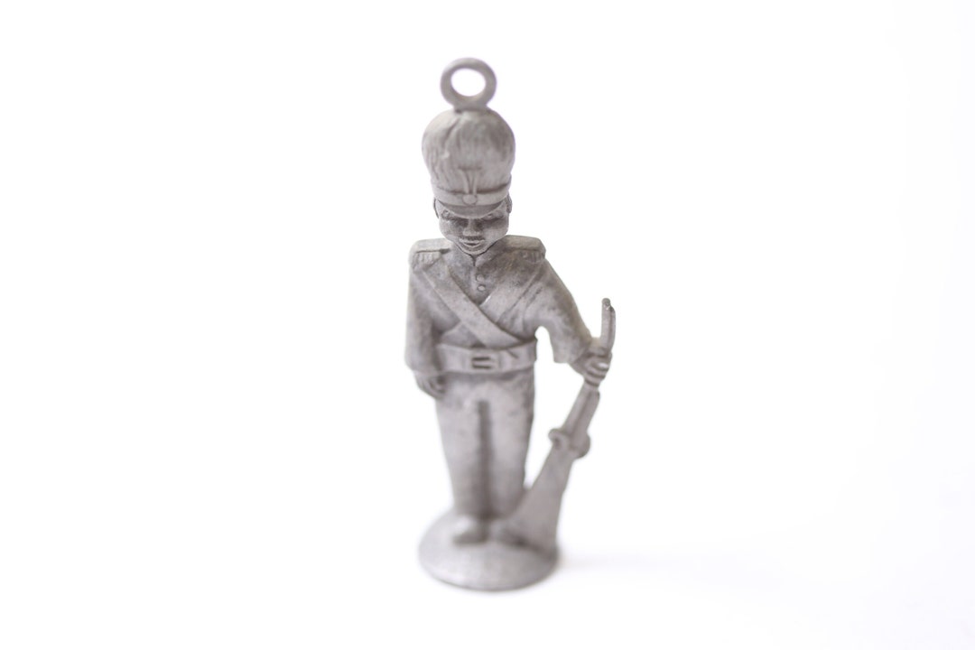 King's Guard, Beefeater, Soldier, Pewter Figurine, Pendant Hanging ...
