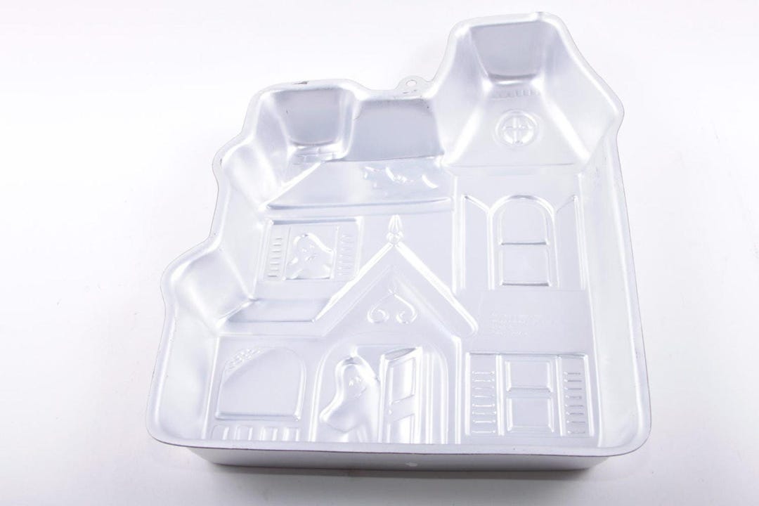 Vintage Cake Pan, Halloween, Haunted House, Cute, Ghost, Mold, Jellow ...