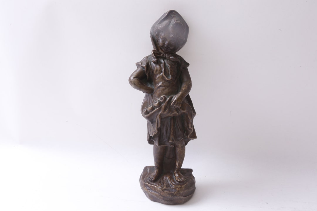 FLAWED Girl Figurine, Wooden, Carved, Statuette, Wall Hanging, 10 ...