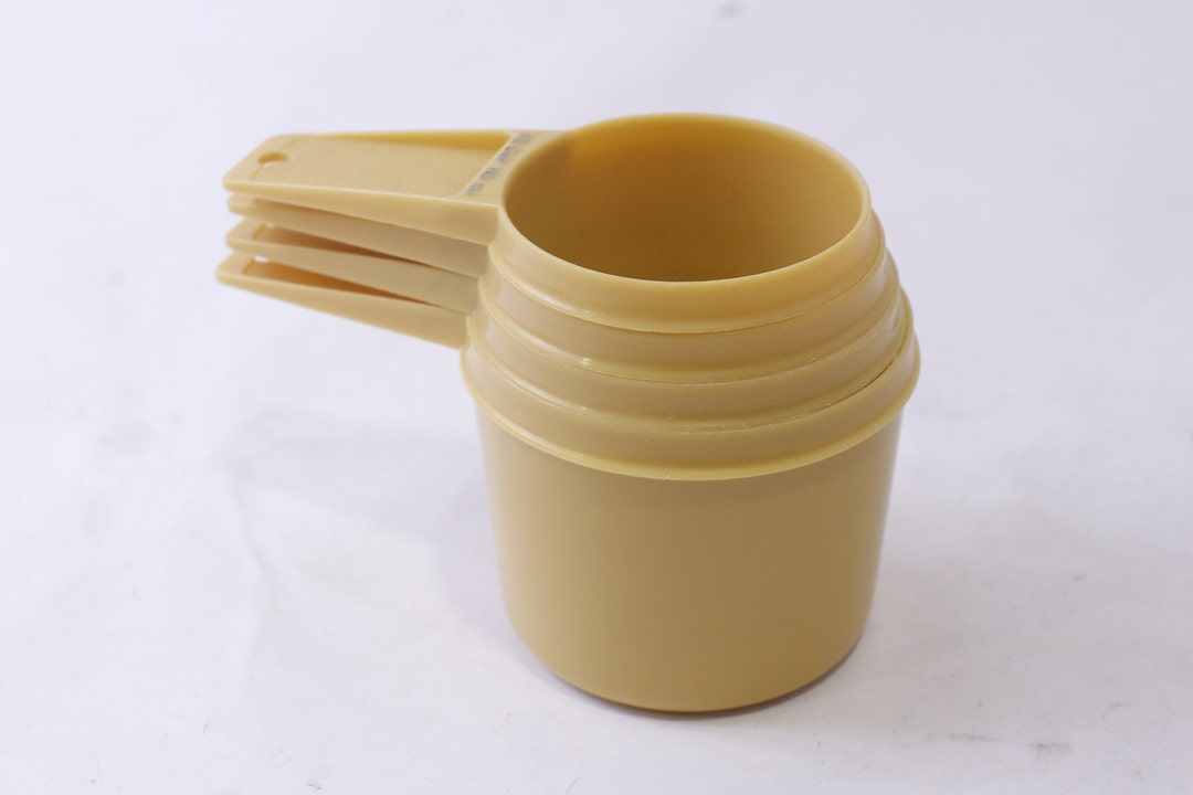 Tupperware Yellow Measuring Cups, Set of 4, Kitchen, Cooking, Utensil ...