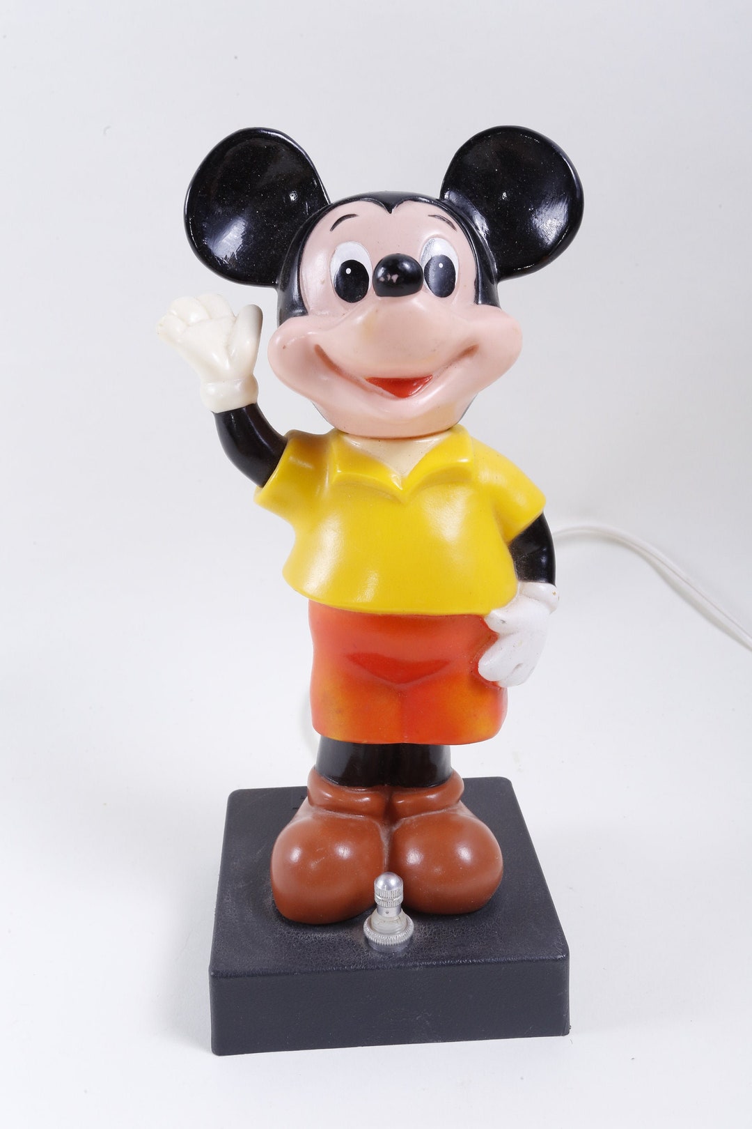 Mickey Mouse Table Lamp Yellow Red Walt Disney Character Lamp Home ...