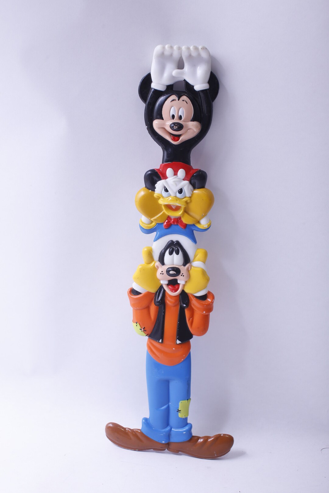 Disneyland, Back Scratcher, Mickey Mouse, Donald Duck, Goofy, Reliever ...