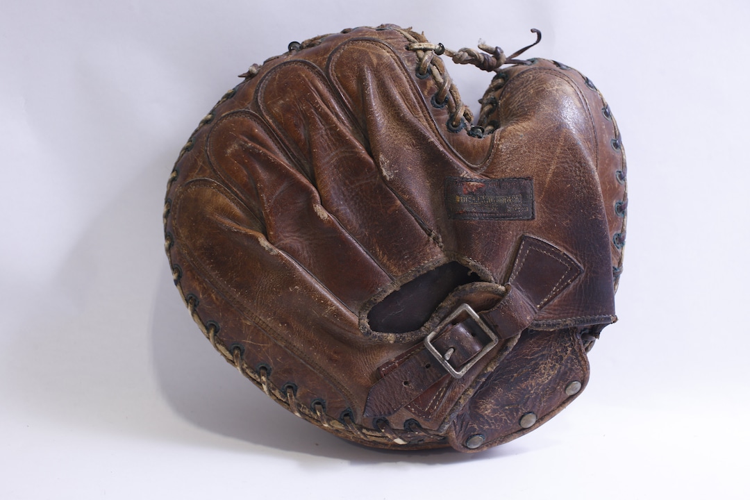 Antique, Baseball, Catcher's Glove, Vintage, Sports Memorabilia, Gear ...