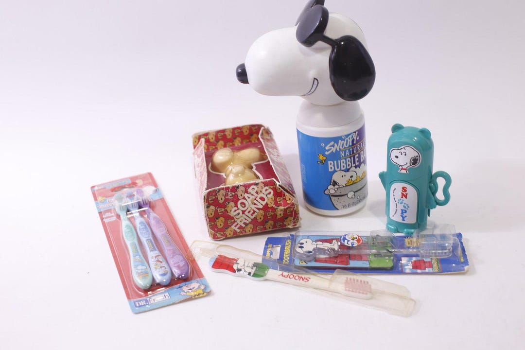 Peanuts, Snoopy, Bath, Lot, Toothbrush, Soap, Toiletries, Vintage ...