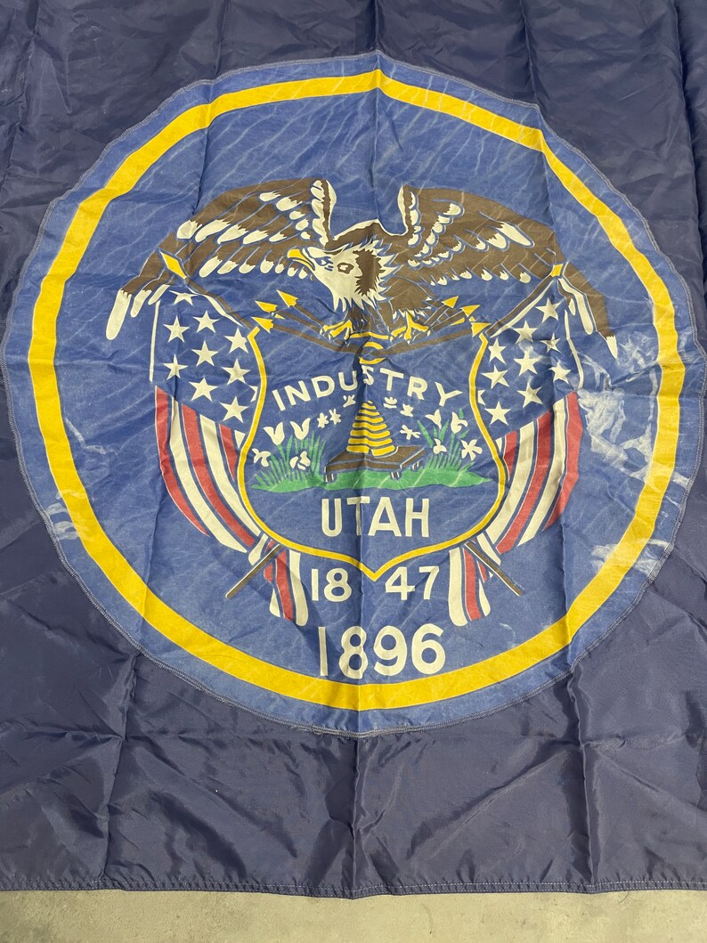 Utah Historic State Flag, Blue Flag With the State Seal, Wall Hanging ...