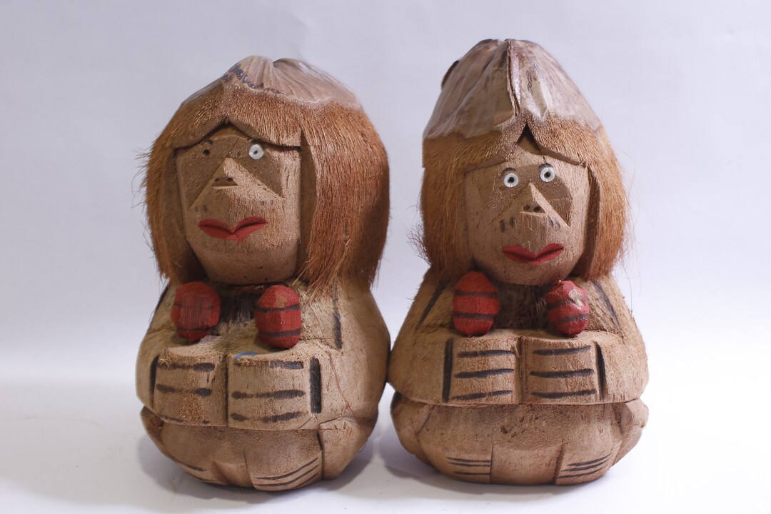 Vintage Coconut Monkeys, Tourist, Carved, Tiki, Tropical Decor, Gorilla ...