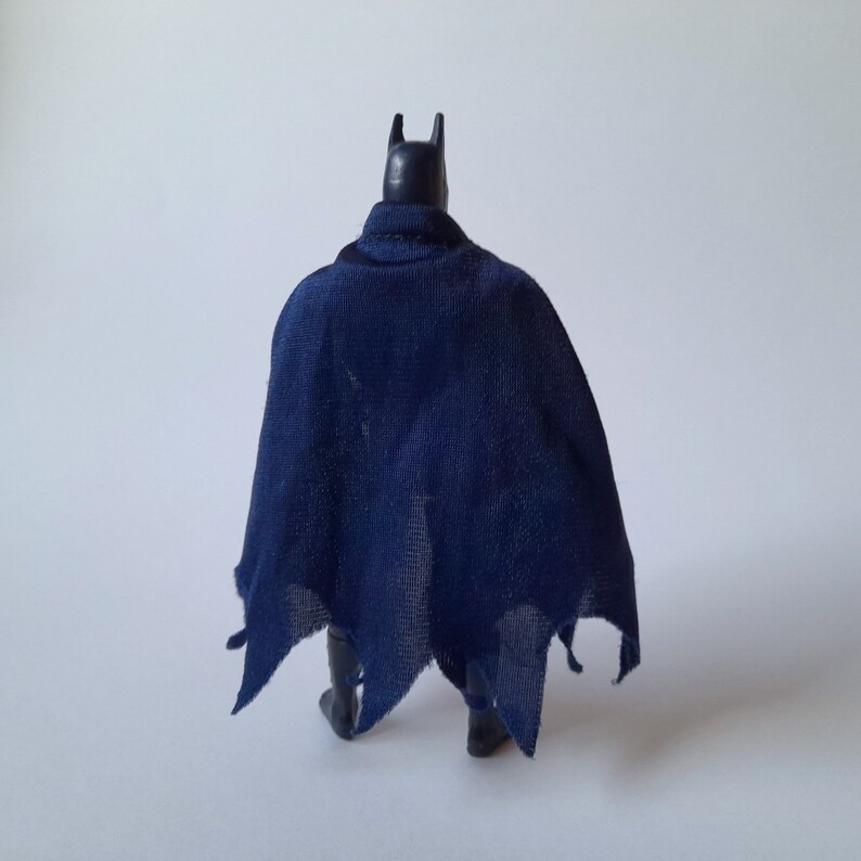 Sky Winch Batman and Tec-shield Batman, Batman Returns Action Figures ...