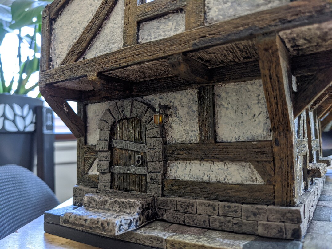 Miniature Tavern/inn for D&D - Etsy