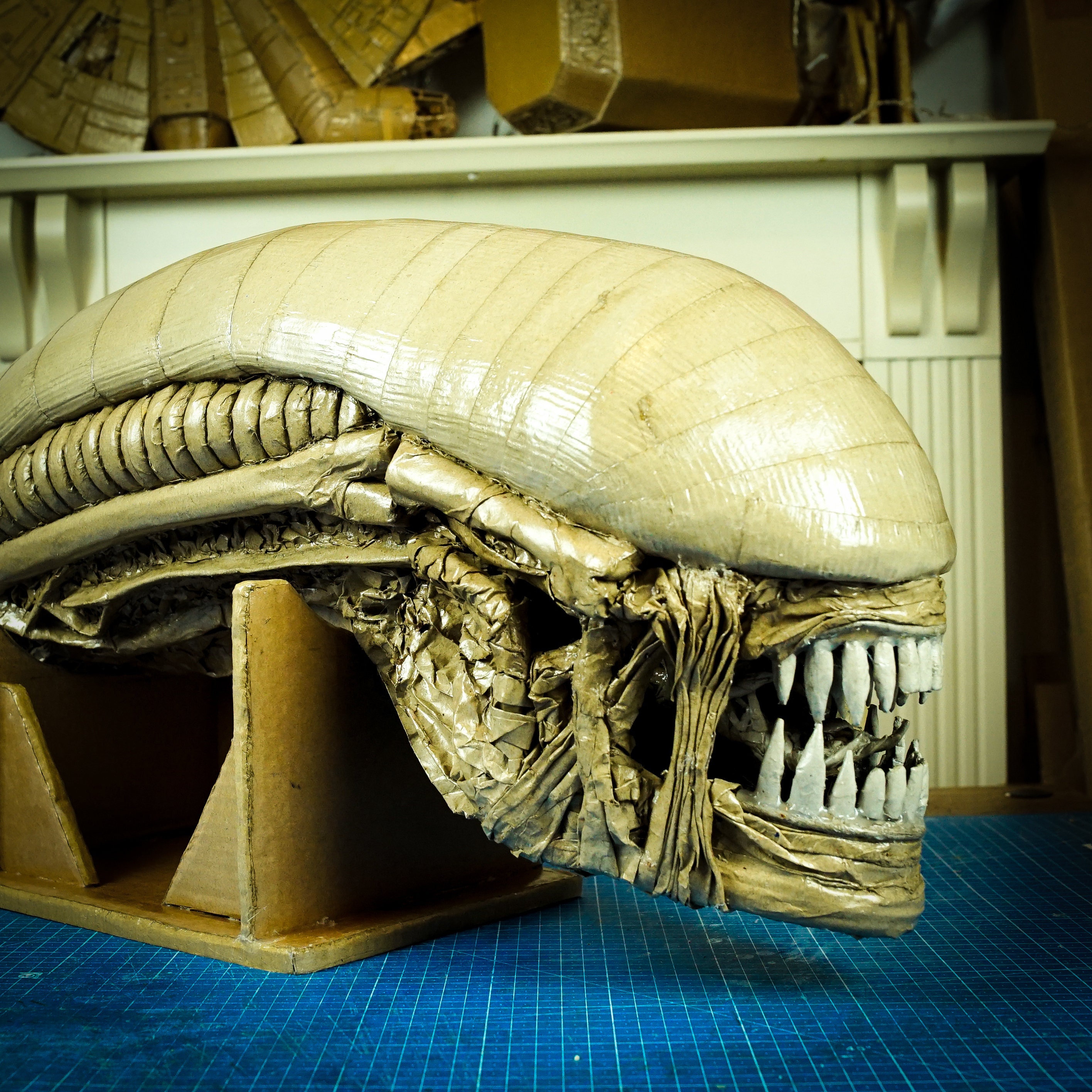 Art & Collectibles Xenomorph head out of cardboard TEMPLATES Drawing ...