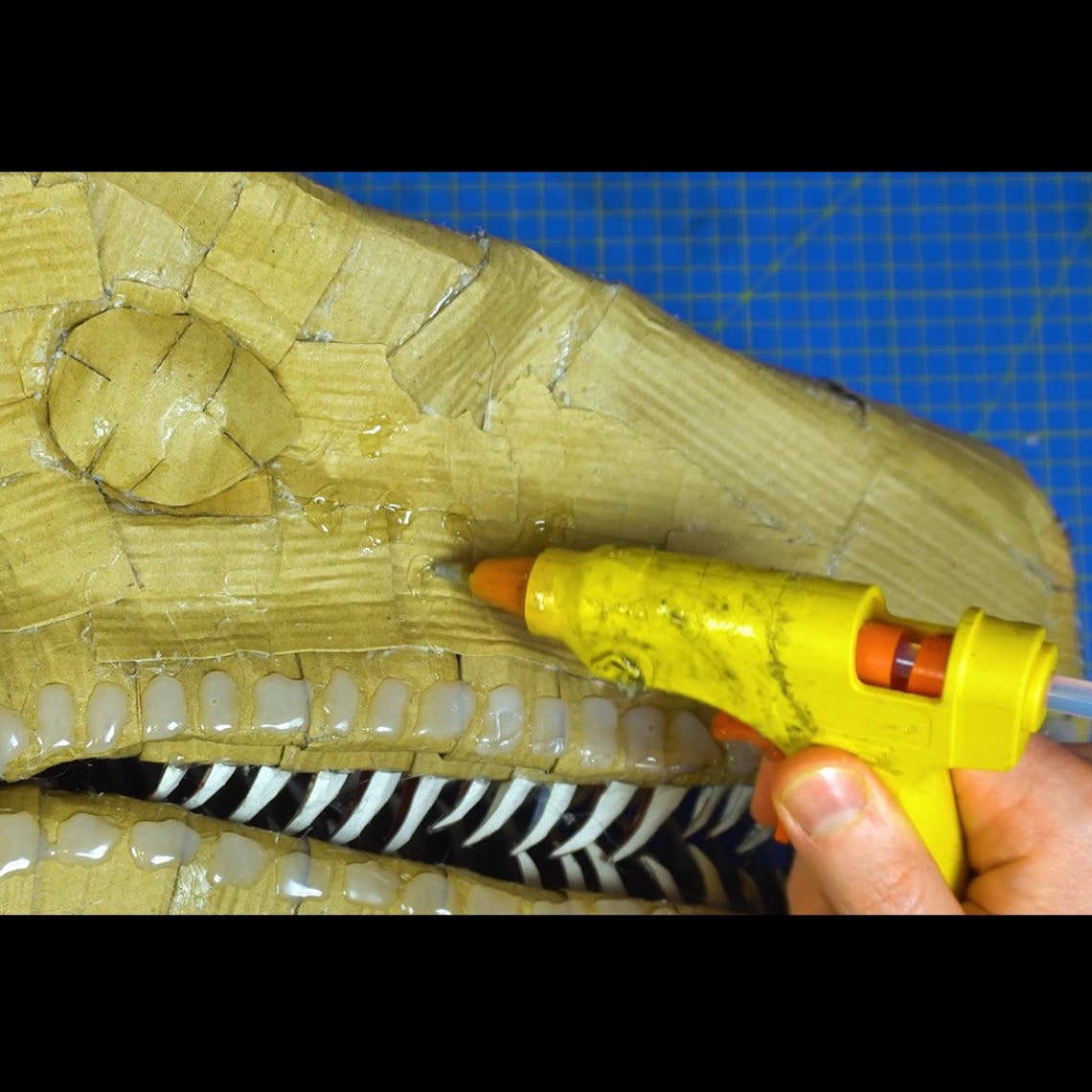 Velociraptor's Head Out of Cardboard TEMPLATES - Etsy