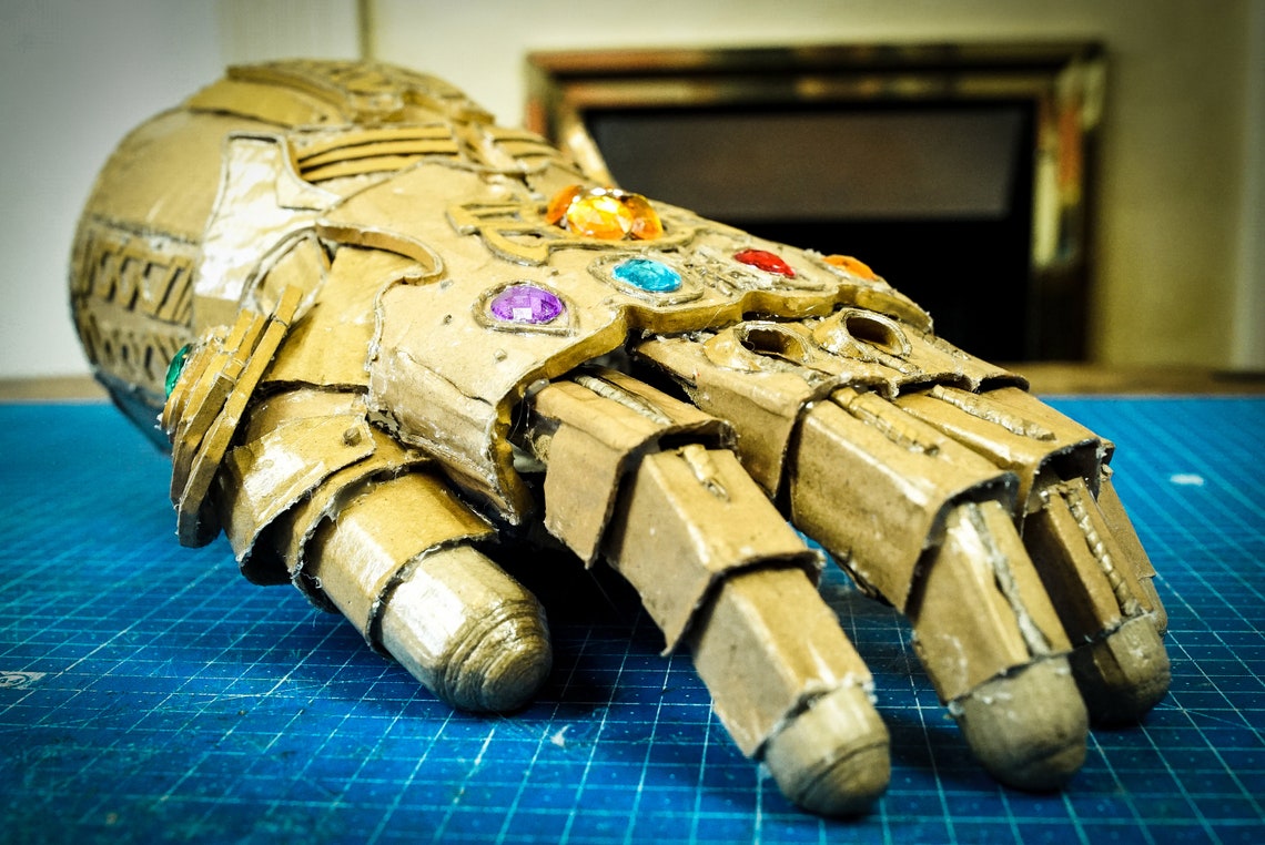 Infinity Gauntlet Out of Cardboard TEMPLATES - Etsy