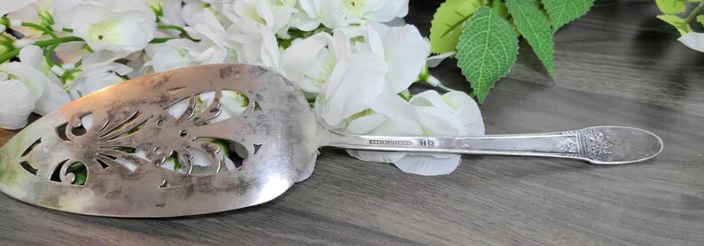 Vintage Pie Server 1847 Rogers Bros FIRST LOVE 1941 Silverplate - Etsy