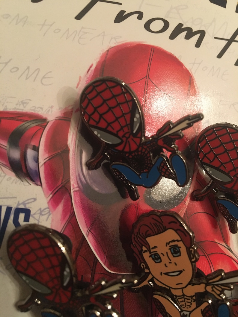 1.25” Spidey Mini Chibi Fantasy Pin - Etsy