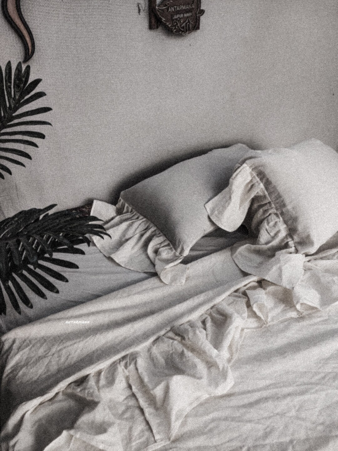 Linen Duvet Cover Set. Rustic Style Linen Bedding With Long Ruffles ...