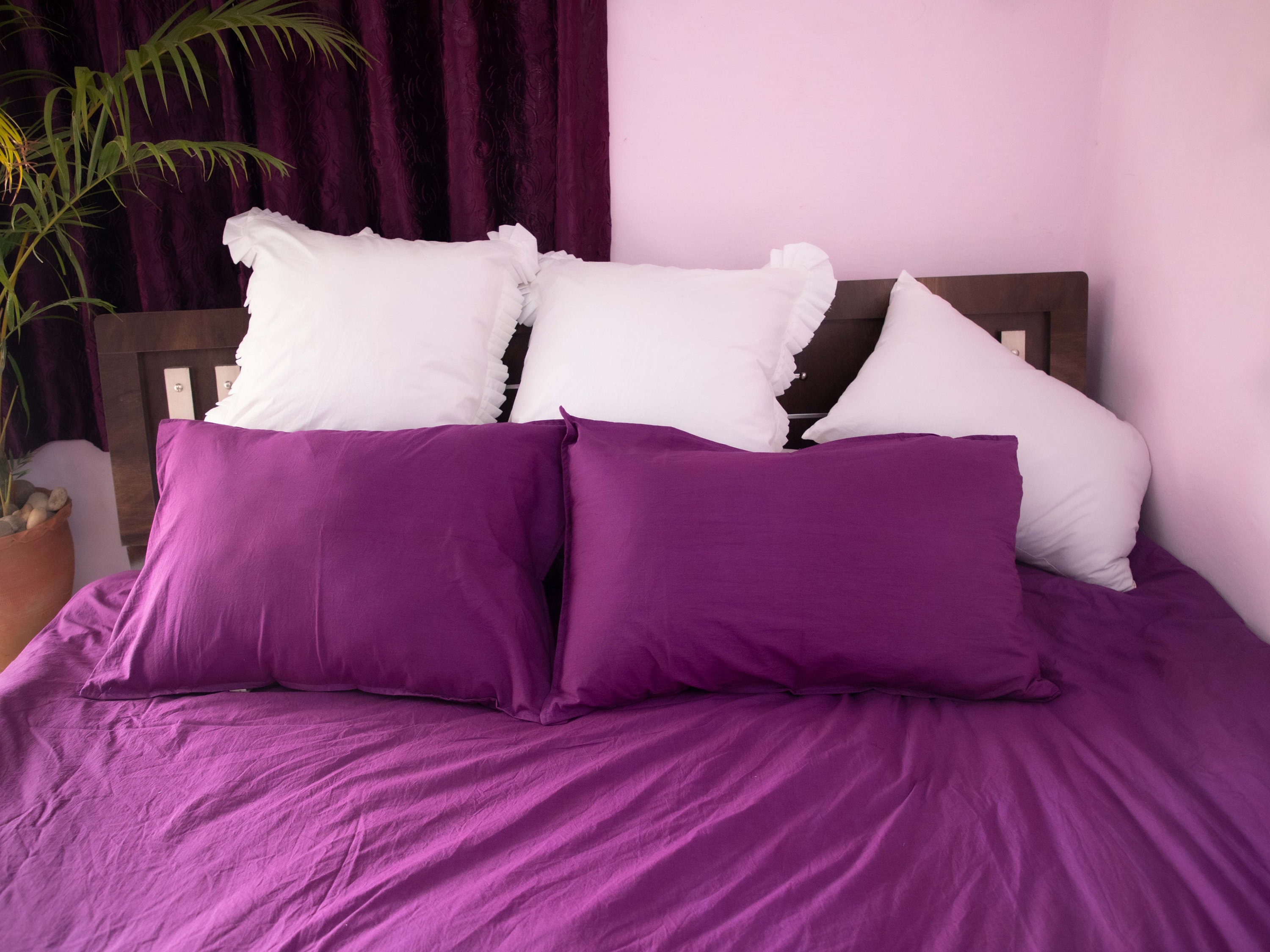 Violet 100% Cotton Bedding Set: Flat Sheet, Fitted Sheet & Pillowcases ...