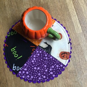 Halloween Fabric Mug Rug / Halloween Trivet Hot Pad / Kitchen Decor - Etsy
