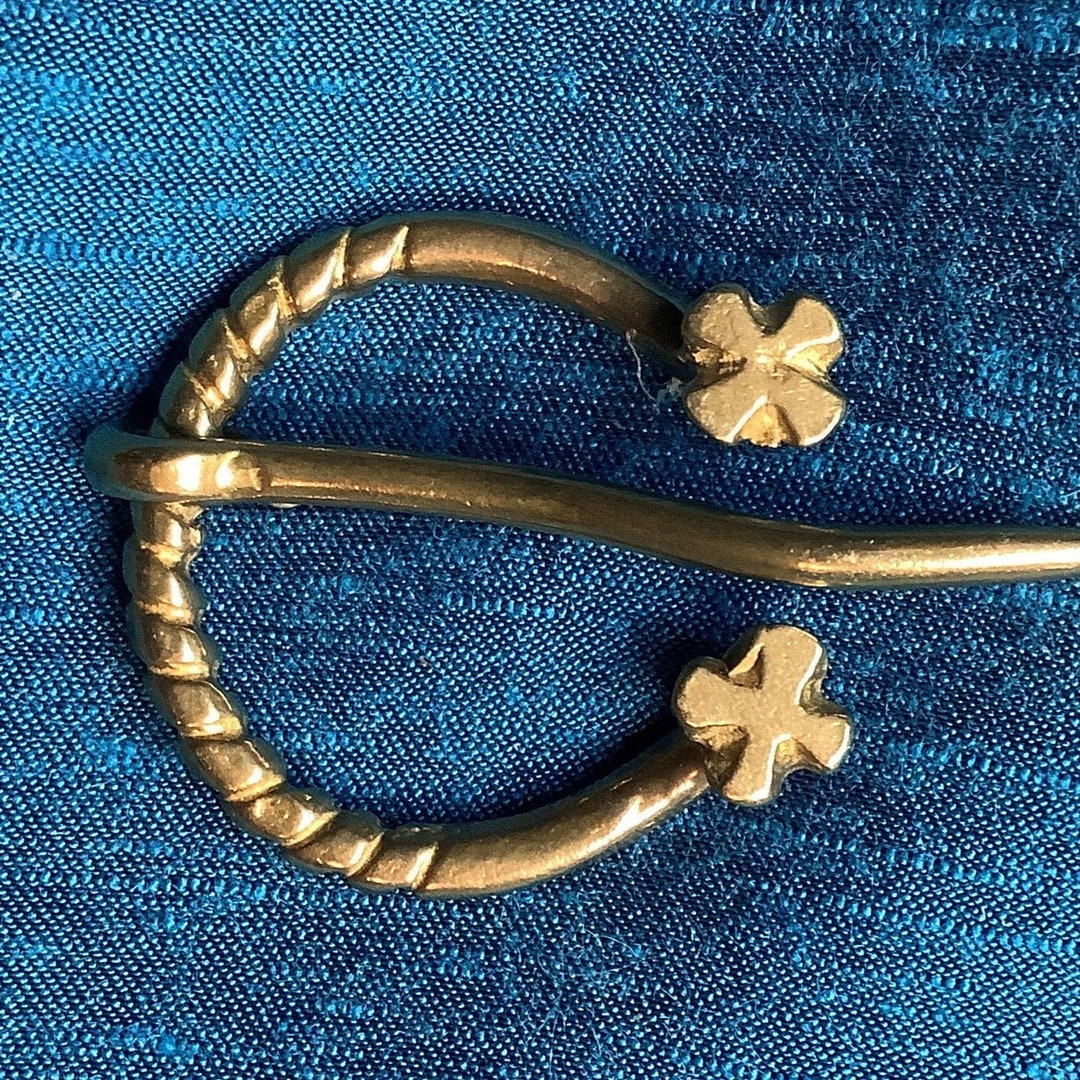 Penannular Medieval Brooch set of 2 for Eastern European Vikings - Etsy