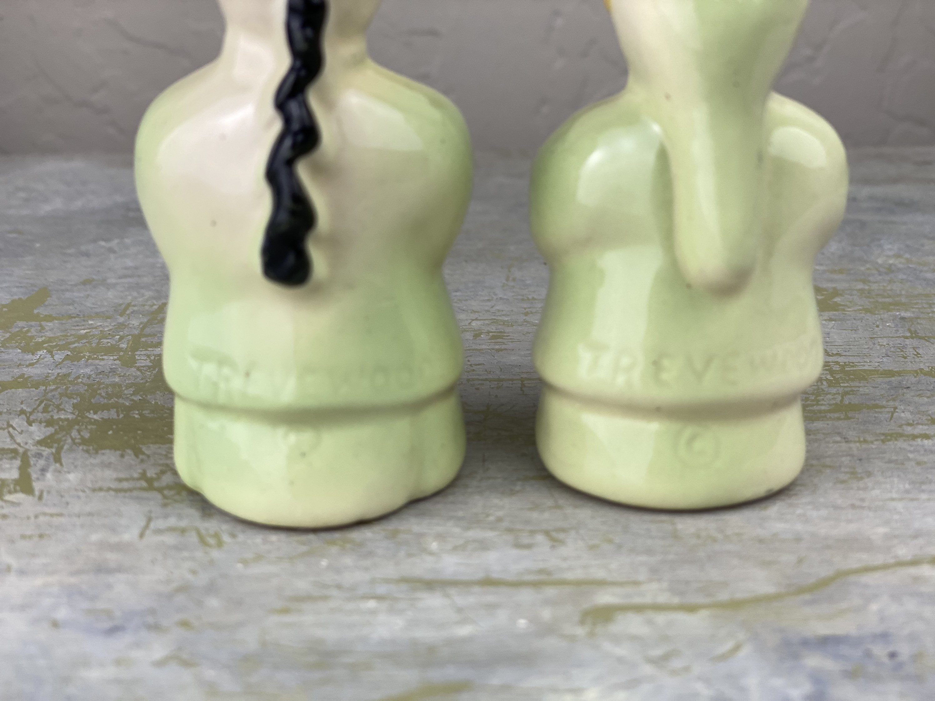 Retro Ceramic Asian Couple Boy Girl Salt & Pepper Shaker Set Vintage ...