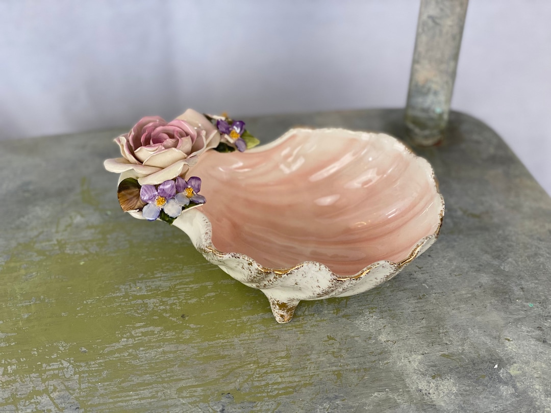 Vintage Nautical Pottery Jackson Sea Shell Dish With Applied Roses and ...