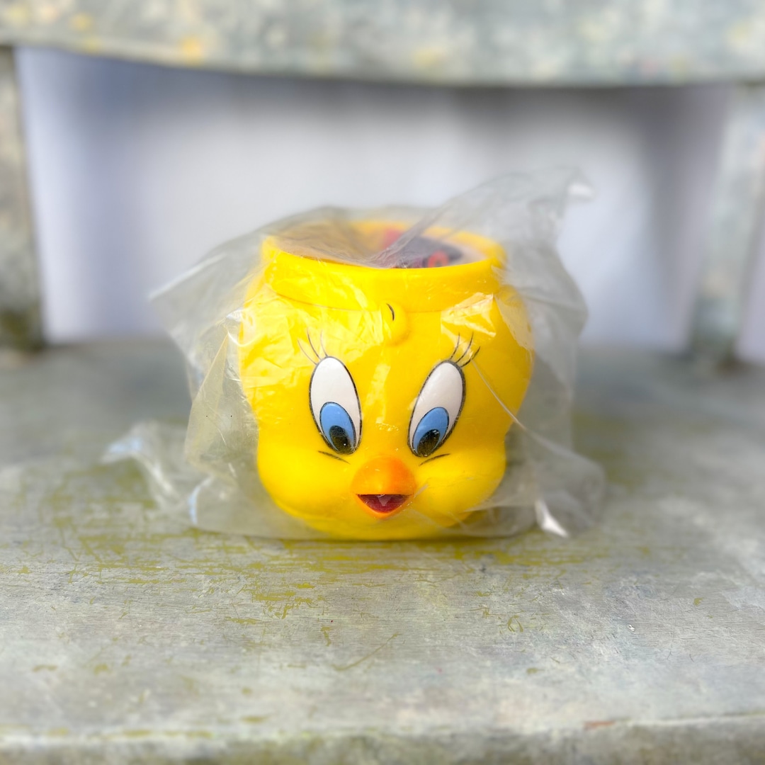 Vintage 1992 3D Tweety Bird Mug Cup Warner Bros Looney Tunes Plastic ...