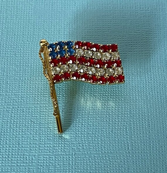 Vintage American flag brooch, USA flag brooch, rhines… - Gem