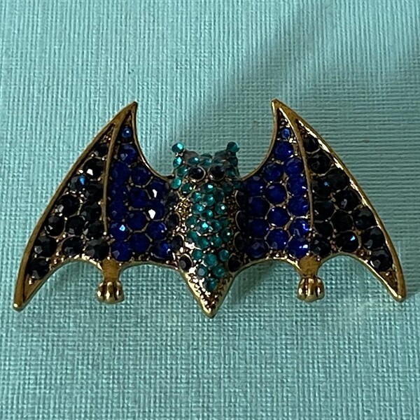 Bat Pin - Etsy