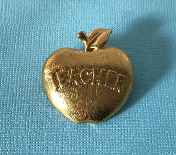 Vintage signed Napier apple pin, Vintage signed Napie… - Gem