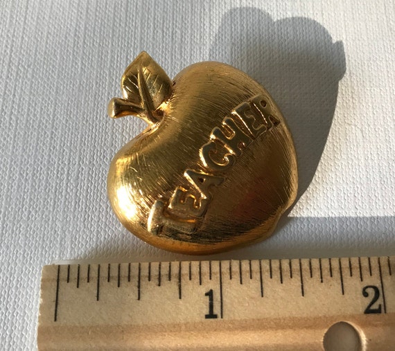Vintage signed Napier apple pin, Vintage signed Napie… - Gem
