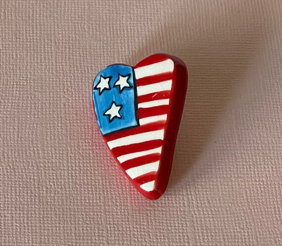 Vintage American flag heart brooch, USA flag brooch, … - Gem