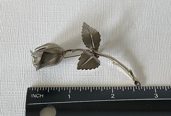 Vintage rose brooch, single rose brooch, Signed Giova… - Gem