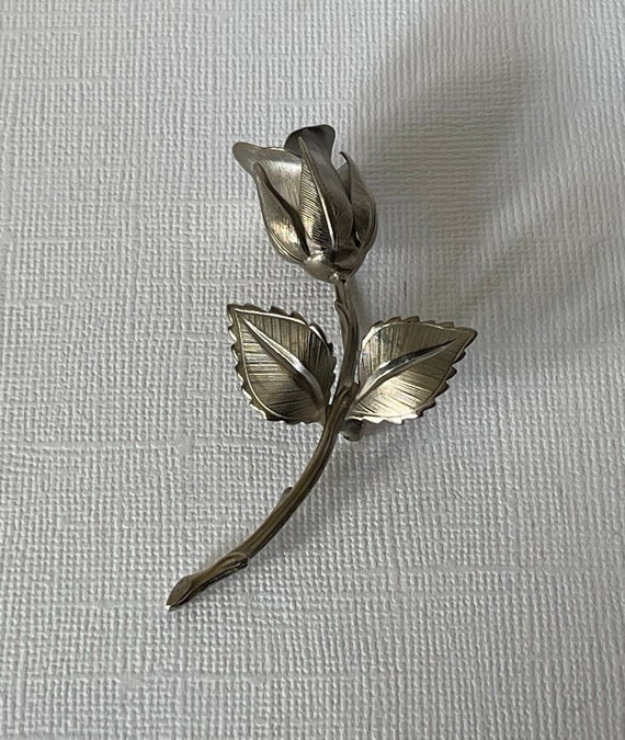 Vintage rose brooch, single rose brooch, Signed Giova… - Gem