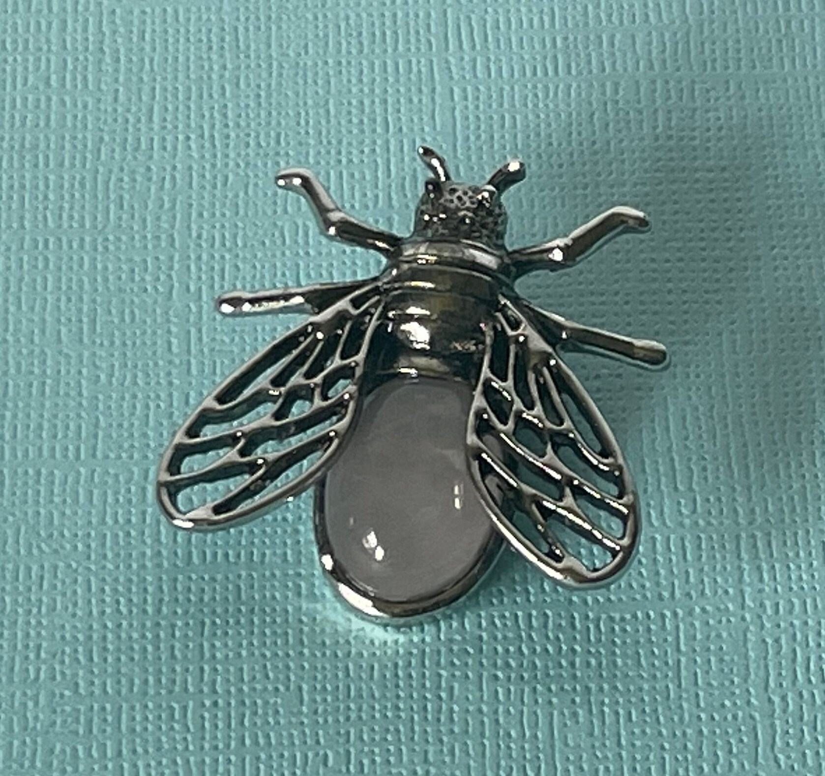 Broche bourdon en quartz rose, broche mouche en quartz rose, broche ...