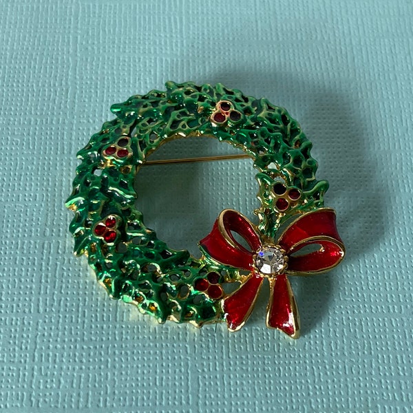 Christmas Wreath Pin - Etsy