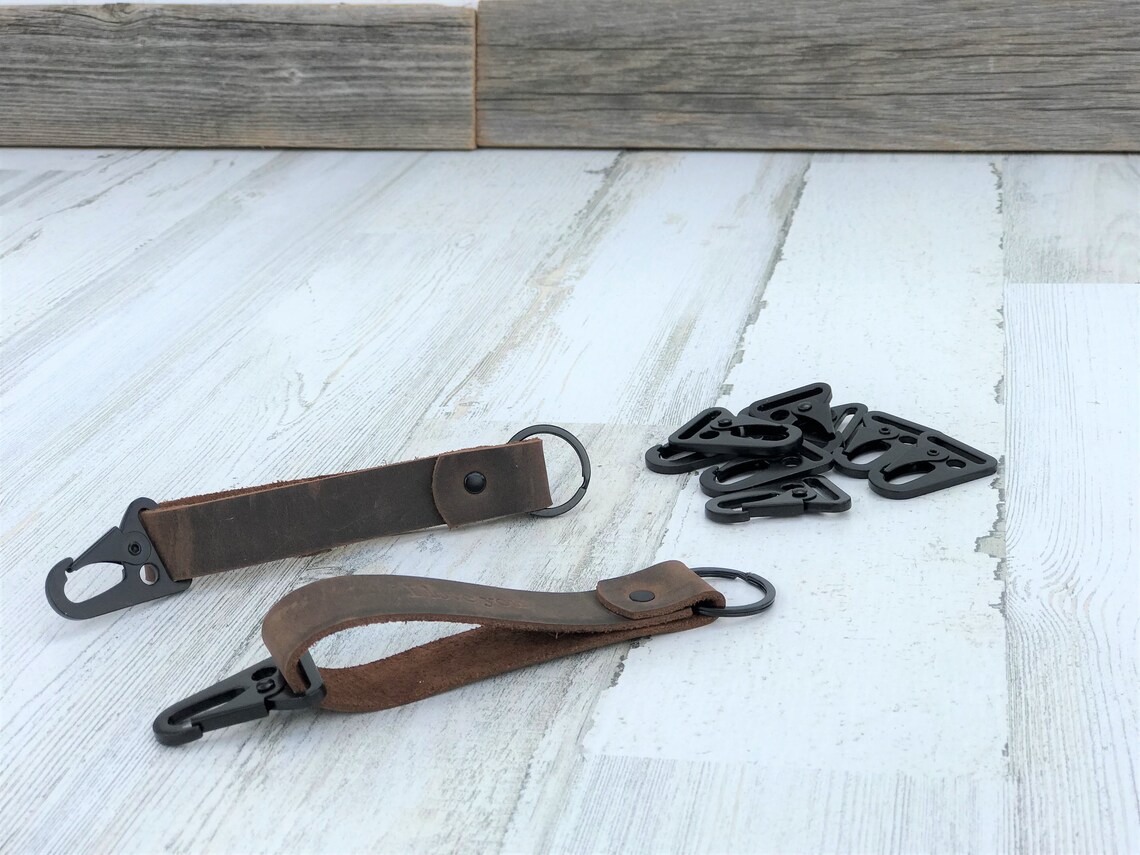 Engraved Rifle Snap Keychain, Customizable Leather Military Snap Hook ...