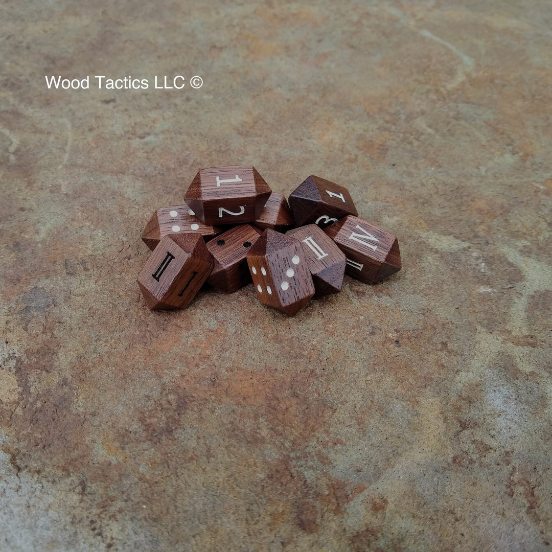 Black Walnut Hardwood Barrel D4 Dice, Four Sided Die With Numbers/pips ...