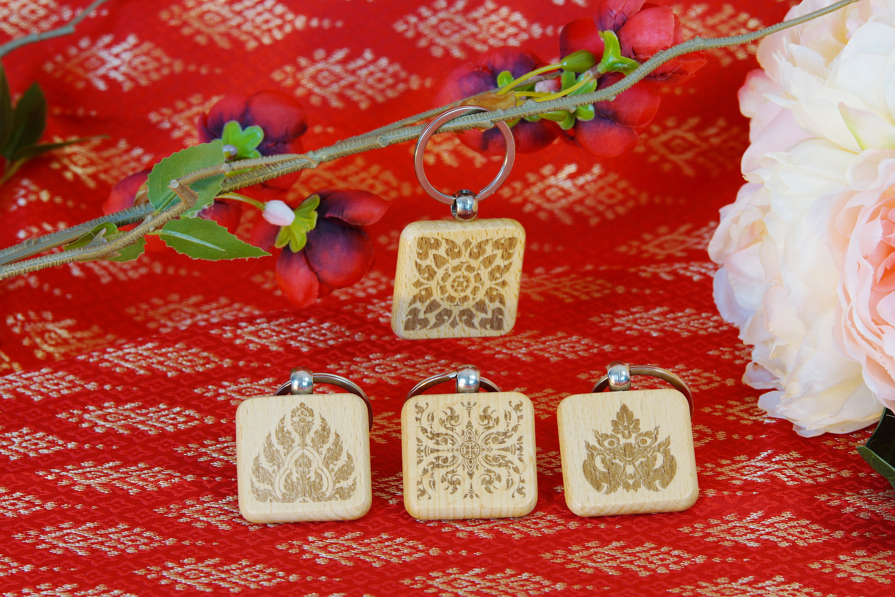 Square Wooden Key Ring Customizable - Etsy