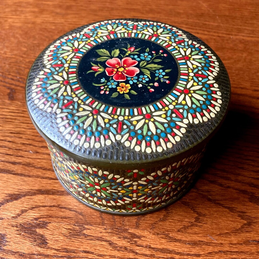 Vintage Belgium German Tin Box 4.5 Inch Diameter Round Floral Lid ...