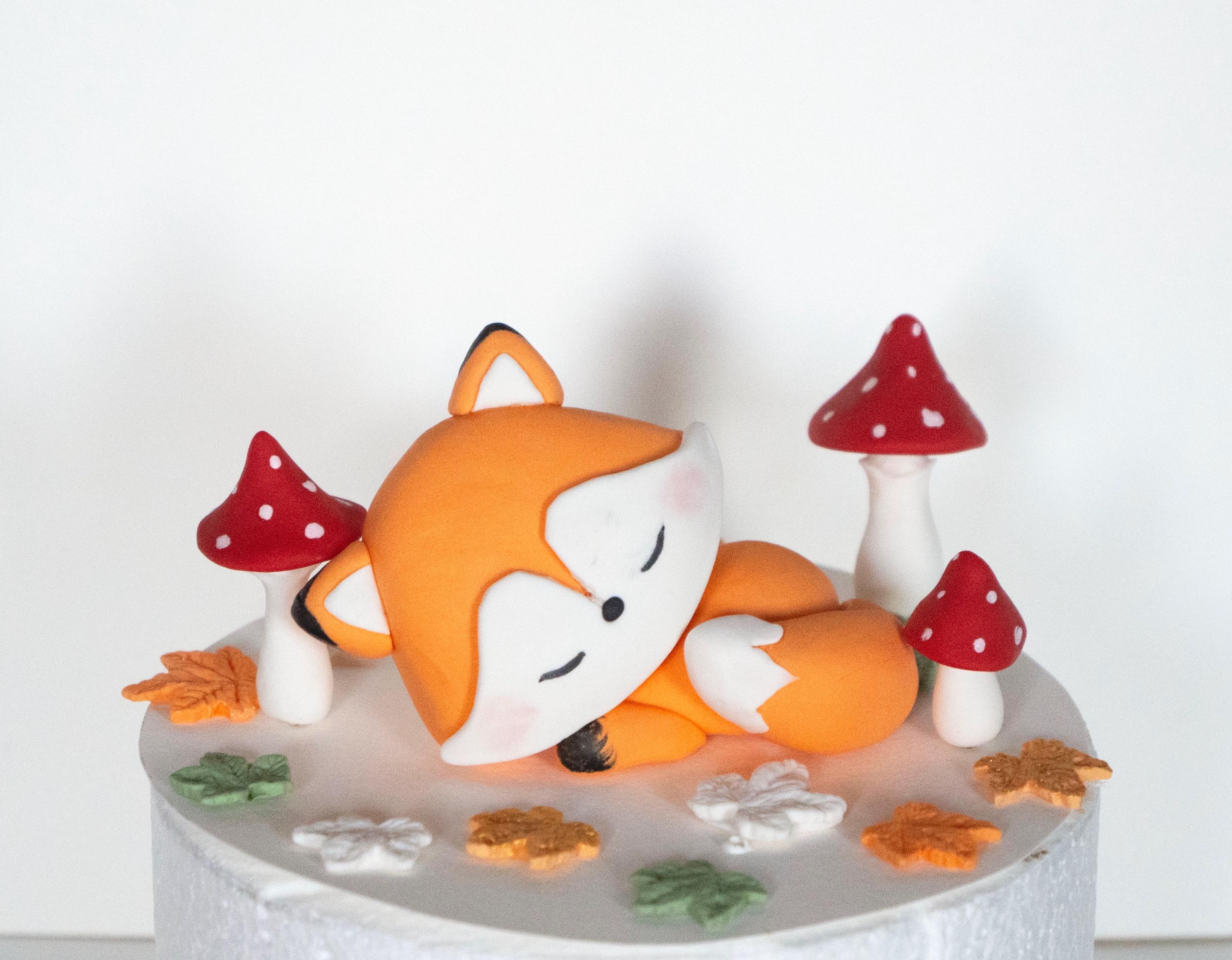 Fox Cake Topper, Fondant Sleeping Fox, With Toadstool Mushrooms, Fall ...