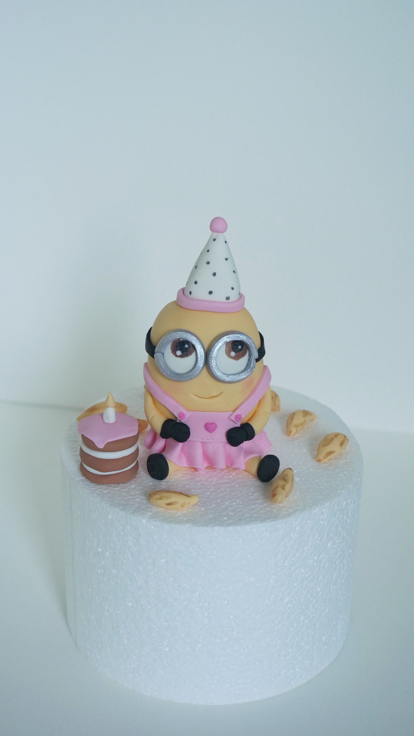Girl Minions Birthday Cake