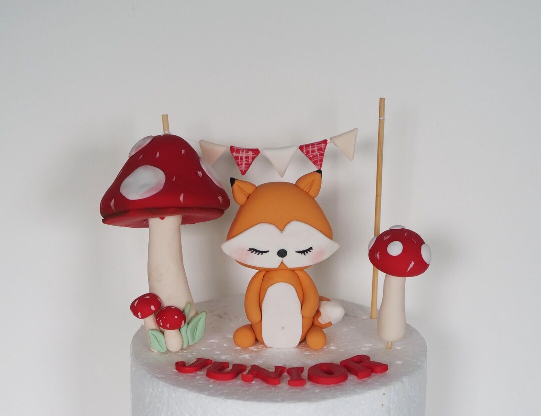 Fox Cake Topper With Red Mushrooms, Fondant Woodland Animals, Fox Cake ...