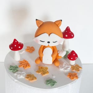 Fox Cake Topper, Fondant Sleeping Fox, With Toadstool Mushrooms, Fall ...