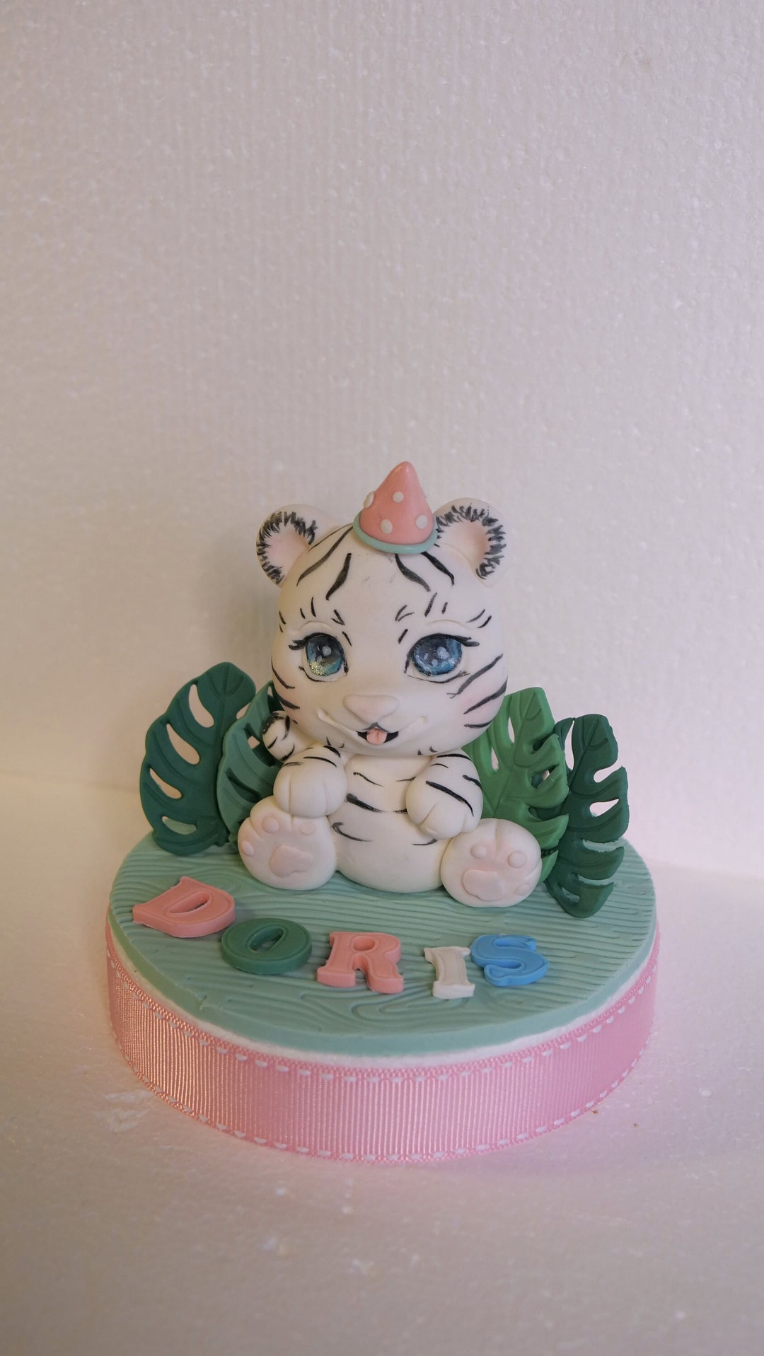 White Tiger Cake Topper, Jungle Animals Fondant Figure With Base ...